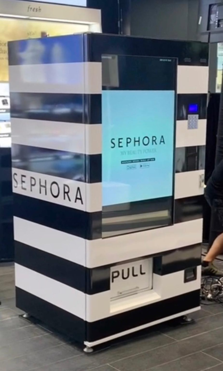 PPE Vending Machine Australia: Custom vending machines for rent or for ...